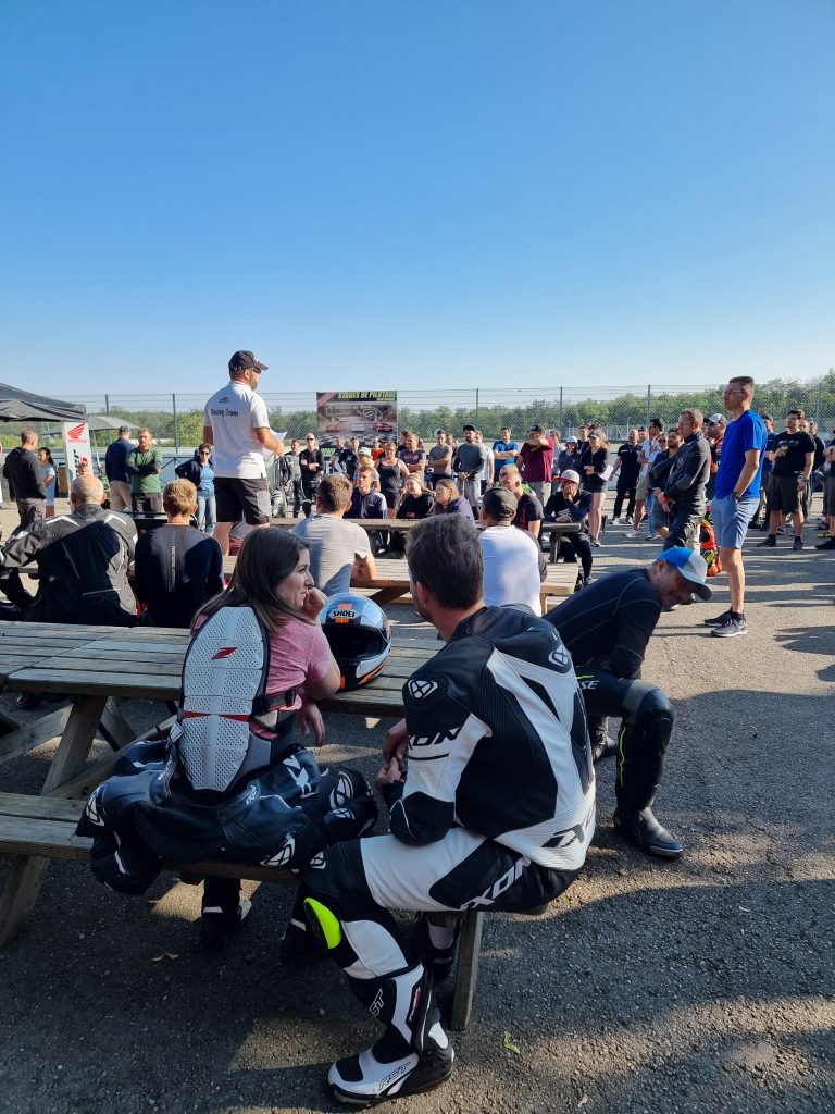 PROMAX Team – PROMAX – Rennstreckentrainings Motorrad